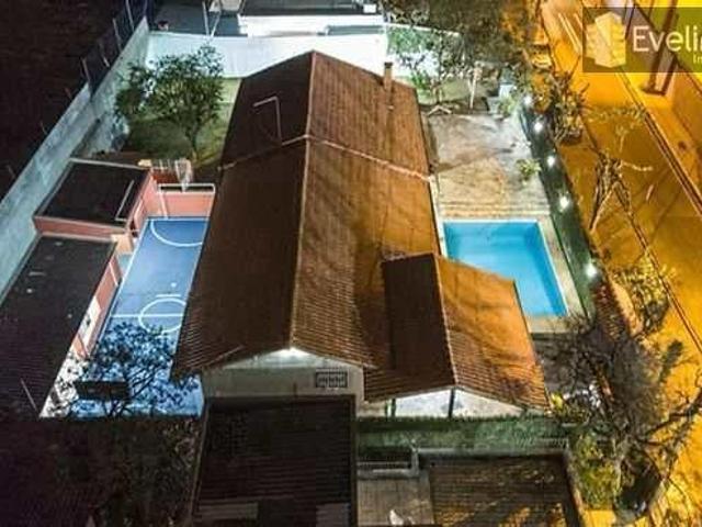 Casa com 5 quartos, Vila Horizonte, Mogi das Cruzes R$ 1.68 mi, Cod: 4322