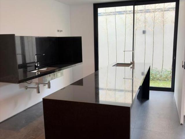 Casa com 5 suítes 518 m² à Venda no Jardim Paulista