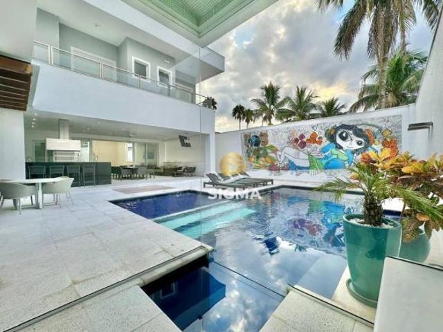 Casa com 5 Suítes à venda no Condomínio Jardim Acapulco Guarujá/SP