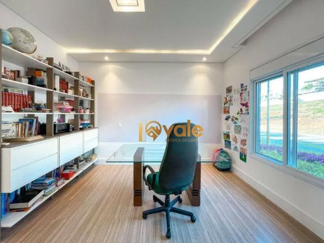 Casa com 5 suítes à venda, Vista Livre permanente com 705 m2 de Terreno Urbanova SJCampos/SP