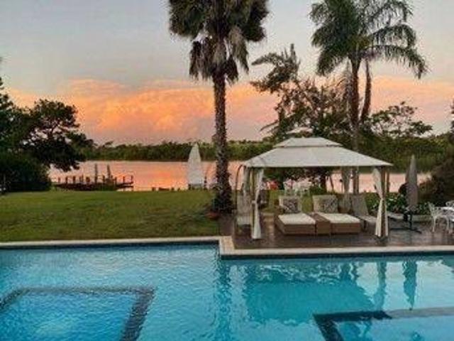 Casa com 5 suítes à venda, 1400 m² por R$ 20.900.000 Condomínio Lago Azul Golf Clube Araçoiaba d
