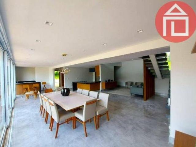Casa com 5 suítes à venda, 338 m² por R$ 2.750.000 Condomínio Jardim das Palmeiras Bragança Paul