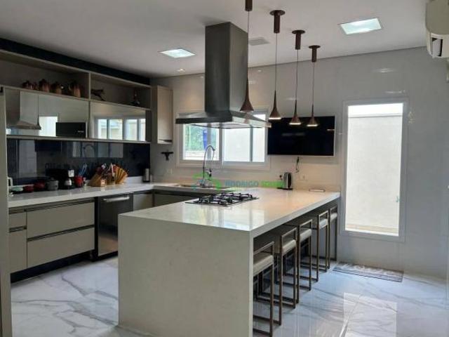 Casa com 5 suítes e 10 vagas à venda, 650 m² I Condomínio Alpha 1, Alphaville Barueri/SP