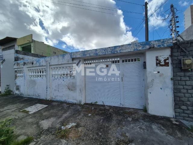 Casa com 5 suítes no bairro São João do Tatuape em Fortaleza, CE