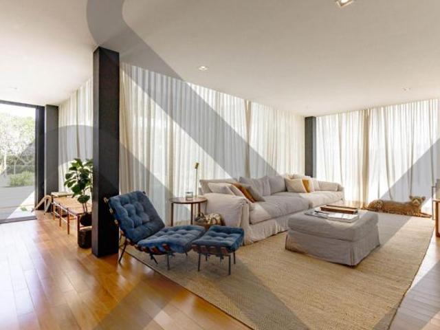Casa com 600 m², 5 quartos sendo 5 suítes à venda na Fazenda Boa Vista