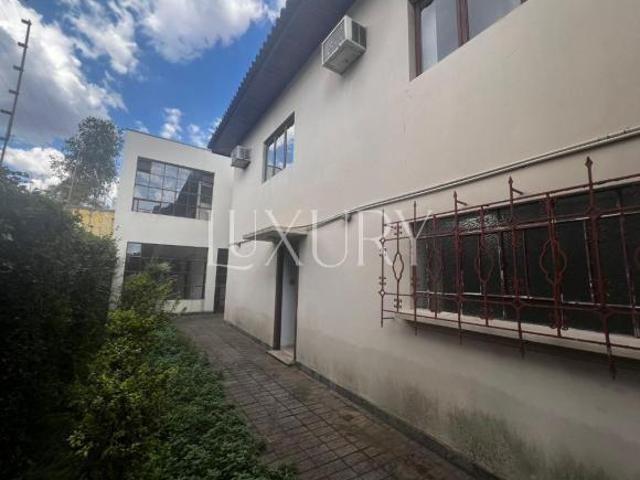 Casa com 600 m², 14 quartos à venda no bairro Jardim America