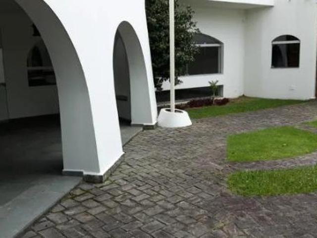 Casa com 632 m², 7 quartos sendo 4 suítes à venda no bairro Alto de Pinheiros
