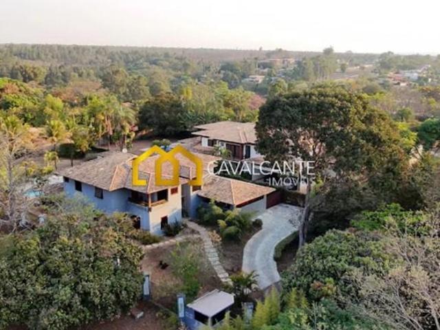 Casa com 632 m² e 4 quartos à venda em Lago Sul
