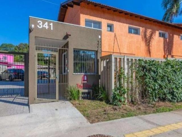 Casa com 65 m² e 1 quarto à venda em Santa Tereza