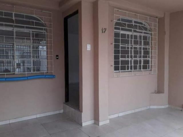 Casa com 65m² 2 quartos, à venda, no bairro Boqueirão em Curitiba