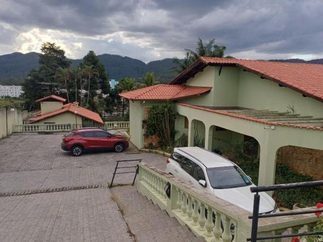 Casa com 666,35m² para venda em Vila Suissa Mogi das Cruzes/SP