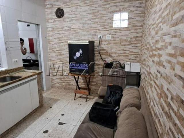 Casa com 66m², 2 dormitórios, cozinha, banheiro, vaga para 1 automóvel