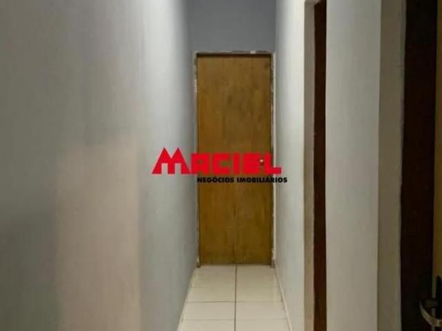 Casa com 68 m² no Chacara Araujo 2 dormitorios sala cozinha area de serviço 2 vagas!