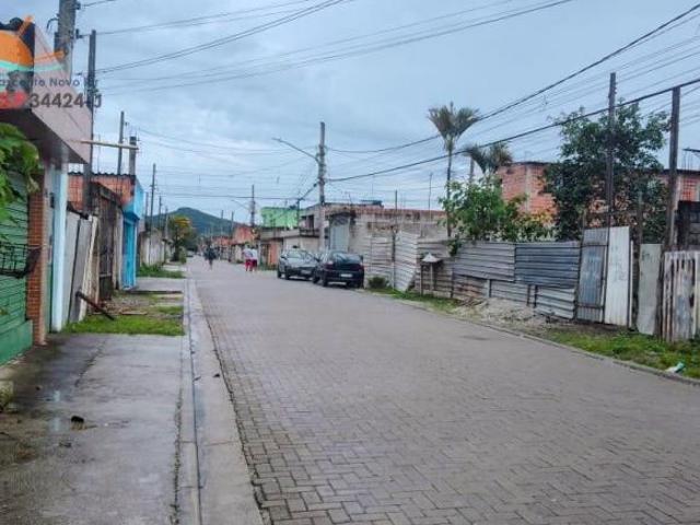 Casa com 6 cômodos