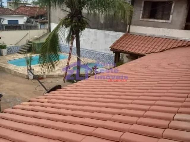 Casa com 6 dormitórios à venda, 250 m² por R$ 750.000,00 Vila Suarão Itanhaém/SP
