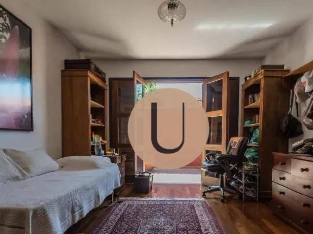 Casa com 6 dormitórios à venda, 597 m² por R$ 3.800.000,00 Jardim Petrópolis São Paulo/SP