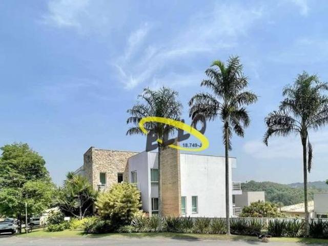 Casa com 6 dormitórios à venda, 1200 m² por R$ 5.500.000,00 Granja Viana Carapicuíba/SP