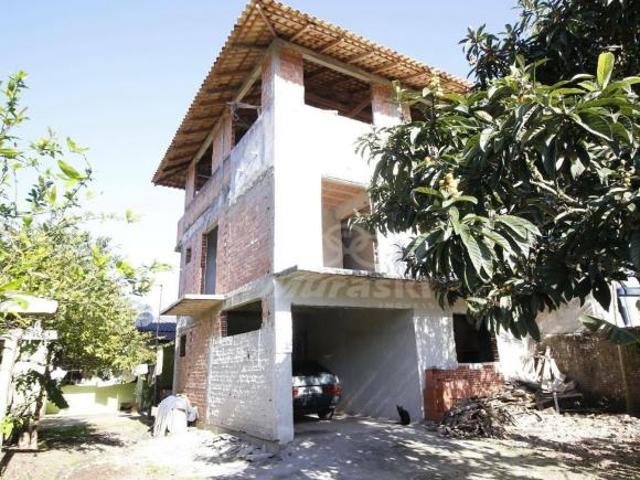 Casa com 6 dormitórios à venda, 211 m² por R$ 600.000,00 Brejatuba Guaratuba/PR
