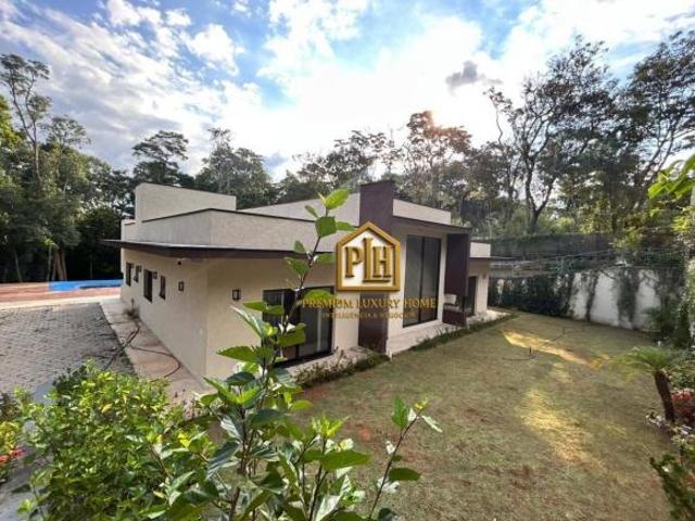 Casa com 6 dormitórios à venda, 227 m² por R$ 2.200.000,00 Rancho Maringá II Atibaia/SP