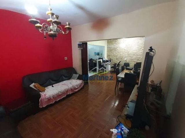 Casa com 6 dormitórios à venda, 223 m² por R$ 745.000,00 Parque São Lucas São Paulo/SP