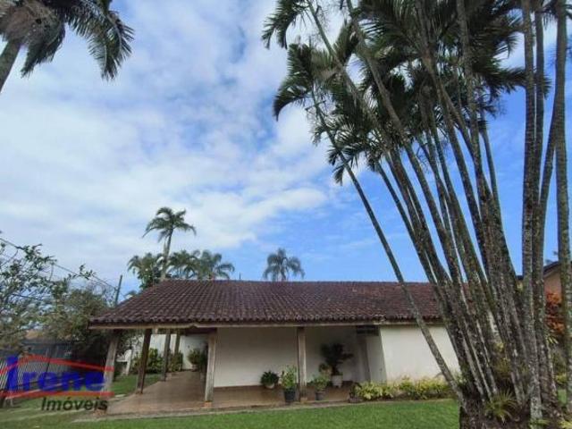 Casa com 6 dormitórios à venda, 233 m² por R$ 910.000,00 Cibratel I Itanhaém/SP