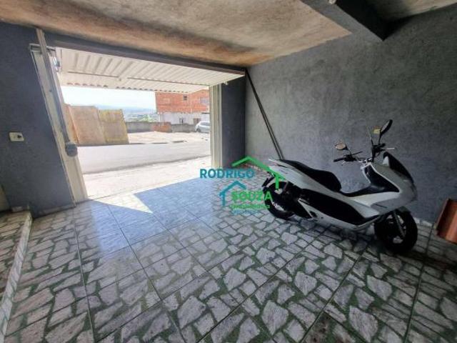 Casa com 6 dormitórios à venda, 257 m² por R$ 730.000,00 Centro Carapicuíba/SP