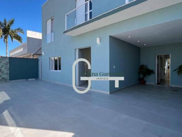 Casa com 6 dormitórios à venda, 251 m² por R$ 1.600.000,00 Parque Turístico Peruíbe/SP