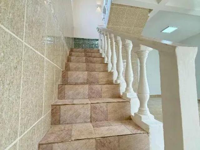 Casa com 6 dormitórios à venda, 270 m² Vila Resende Caçapava/SP
