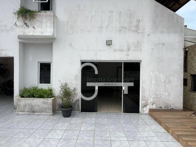 Casa com 6 dormitórios à venda, 273 m² por R$ 780.000,00 Jardim Imperador Peruíbe/SP