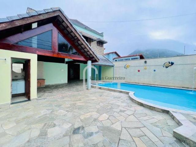Casa com 6 dormitórios à venda, 287 m² por R$ 1.700.000,00 Centro Peruíbe/SP