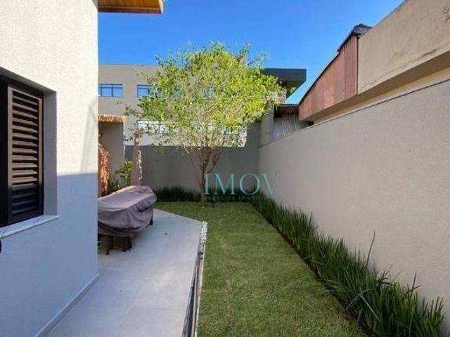 Casa com 6 dormitórios à venda, 280 m² por R$ 1.700.000,00 Vila Betânia São José dos Campos/SP