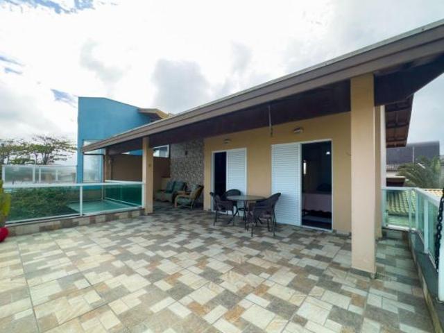 Casa com 6 dormitórios à venda 342.71 m² Centro Itanhaém/SP