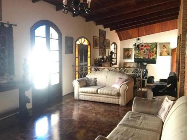 Casa com 6 dormitórios à venda, 350 m² Jardim das Nações Taubaté/SP