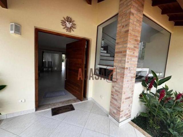 Casa com 6 dormitórios à venda, 375 m² Guaecá São Sebastião/SP