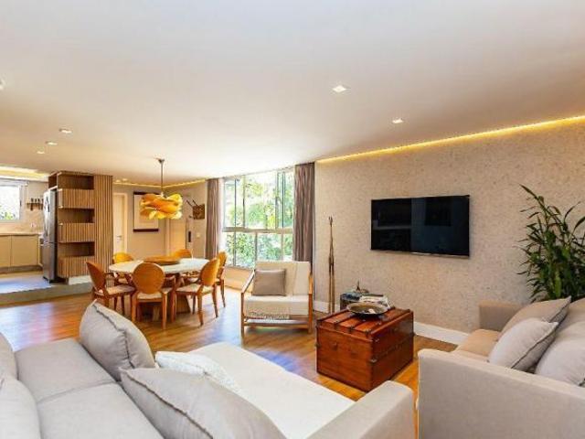 Casa com 6 dormitórios à venda, 410 m² por R$ 3.500.000,00 Santa Felicidade Curitiba/PR