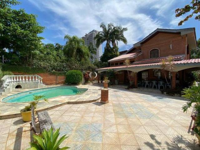 Casa com 6 dormitórios à venda, 450 m² por R$ 1.800.000,00 Ensead
