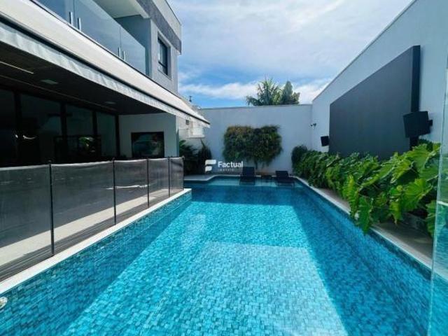 Casa com 6 dormitórios à venda, 450 m² por R$ 6.000.000,00 Acapulco Guarujá/SP