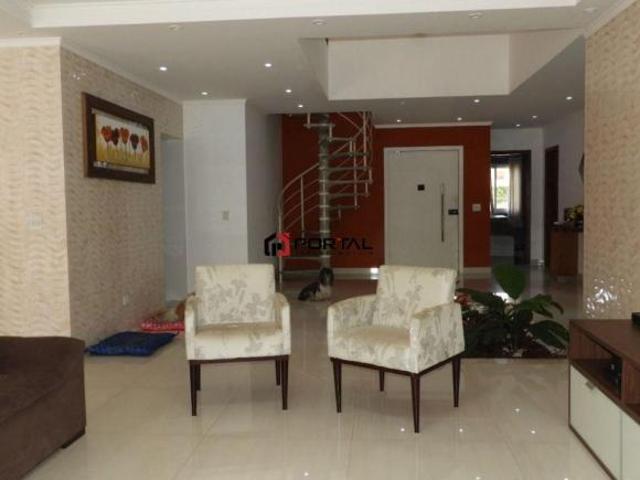 Casa com 6 dormitórios à venda, 510 m² por R$ 2.000.000,00 Granja Viana Jandira/SP