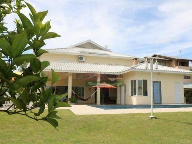 Casa com 6 dormitórios à venda, 529 m² por R$ 2.750.000,00 Centro Guararema/SP