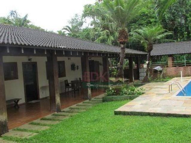 Casa com 6 dormitórios à venda, 532 m² por R$ 1.400.000,00 Camburi São Sebastião/SP