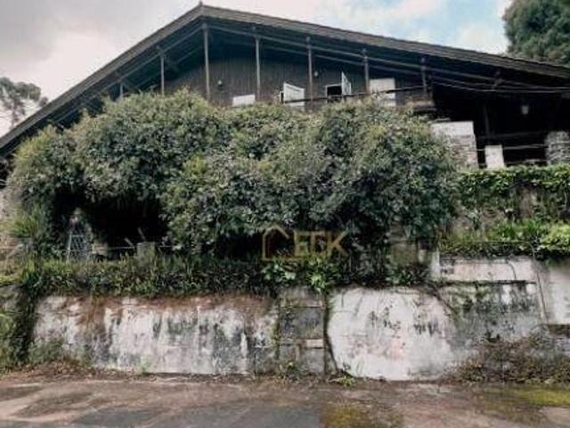 Casa com 6 dormitórios à venda, 600 m² por R$ 5.600.000 Vila Porã Campos do Jordão/SP
