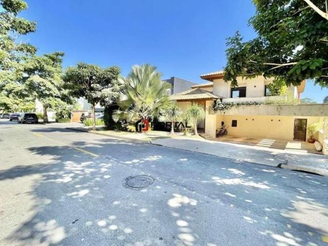 Casa com 6 dormitórios à venda, 610 m² Granja Viana Cotia/SP