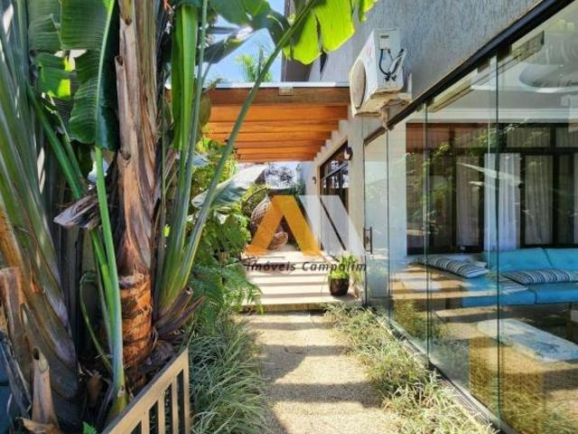 Casa com 6 dormitórios à venda, 680 m² por R$ 5.800.000 Condomínio Acapulco Guarujá/SP