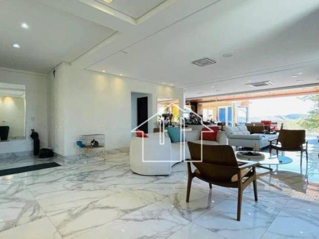 Casa com 6 dormitórios à venda, 750 m² por R$ 4.495.000,00 Urbanova São José dos Campos/SP