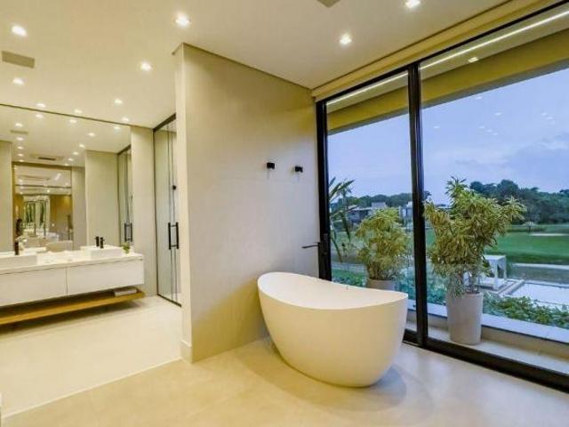 Casa com 6 dormitórios à venda, 980 m² por R$ 24.900.000,00 Riviera Bertioga/SP