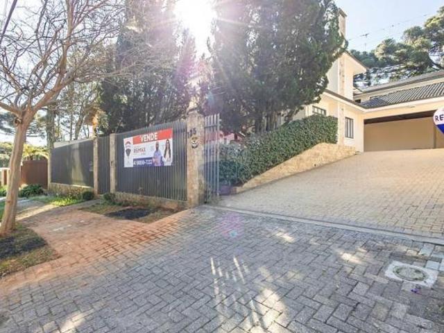 Casa com 6 dormitórios e 3 Suítes 353m² – Mossunguê, Curitiba