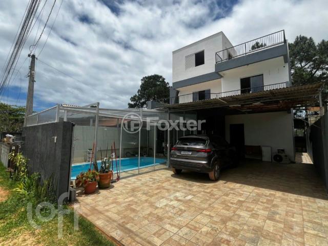 Casa com 6 dormitórios em Florianópolis