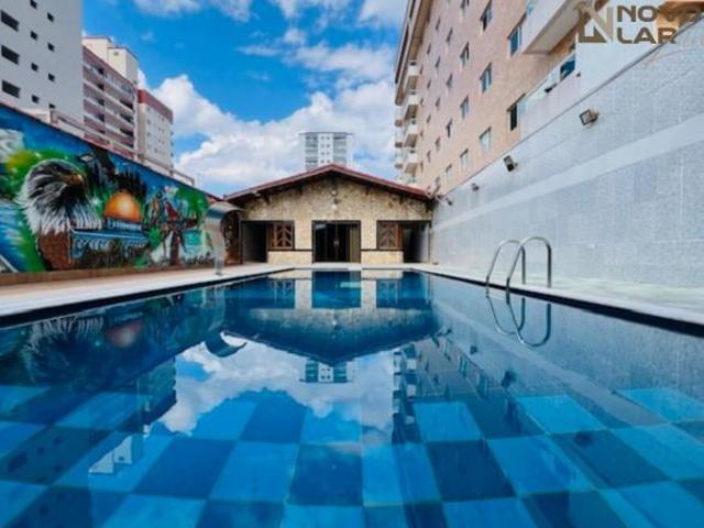Casa com 6 dormitórios sendo 1 suítes, amplo espaço próximo ao mar e piscina no quintal na Aviação