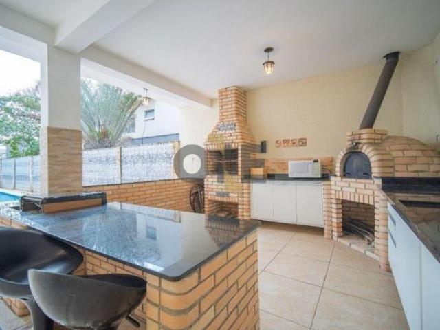 Casa com 6 dormitórios, sendo 6 suítes à venda Granja Viana Carapicuíba/SP