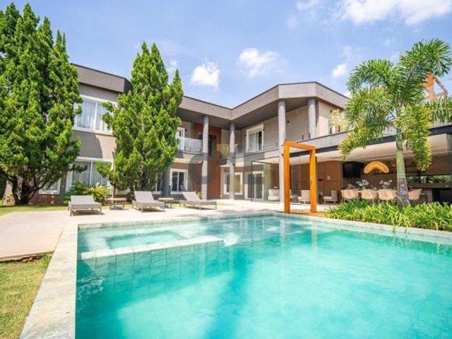 Casa com 6 dormitórios, sendo 6 suítes para venda Barueri SP